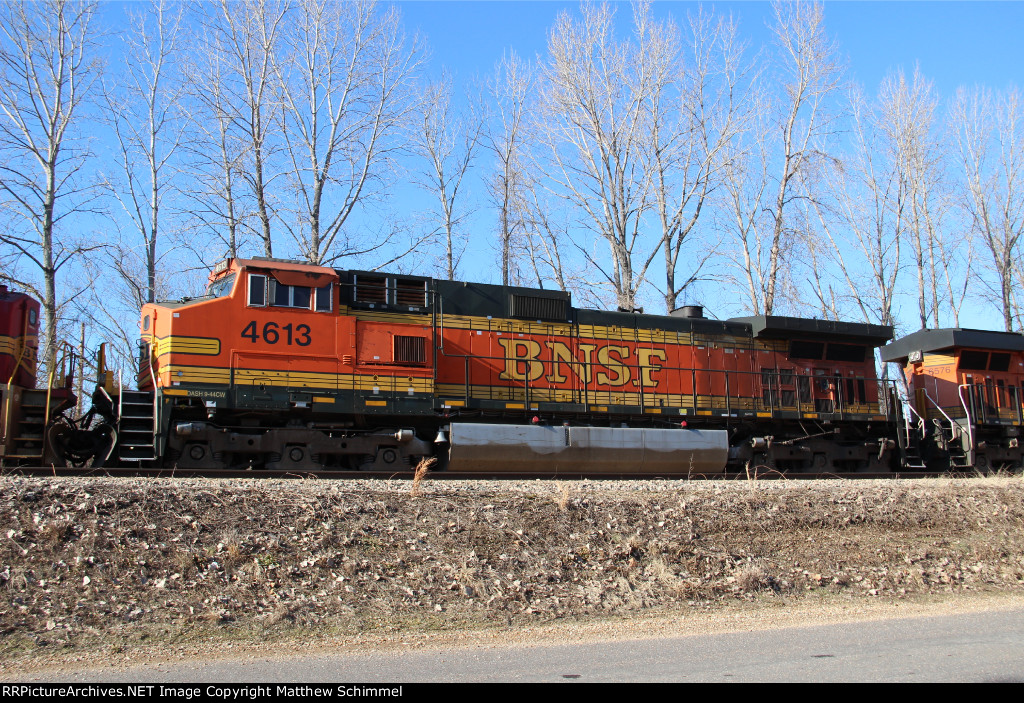 BNSF 4613